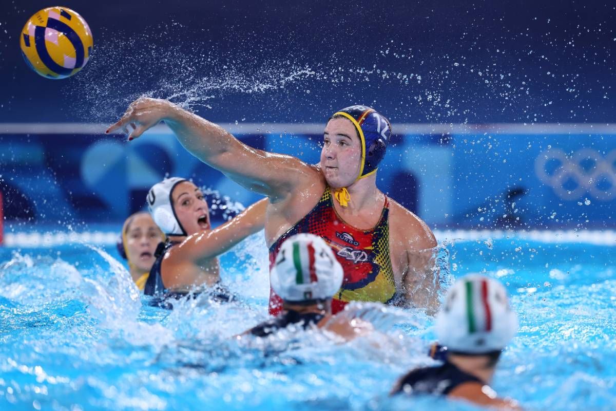 CRÍTICAS PAULA LEITÓN | Paula Leitón, oro olímpico en waterpolo ...