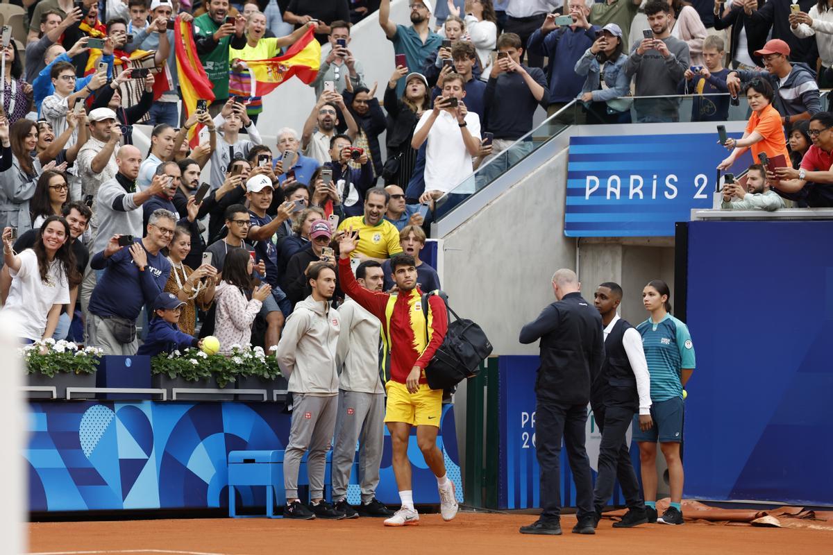 Tenis en los Juegos Olímpicos: Carlos Alcaraz - Hady Habib, en imágenes