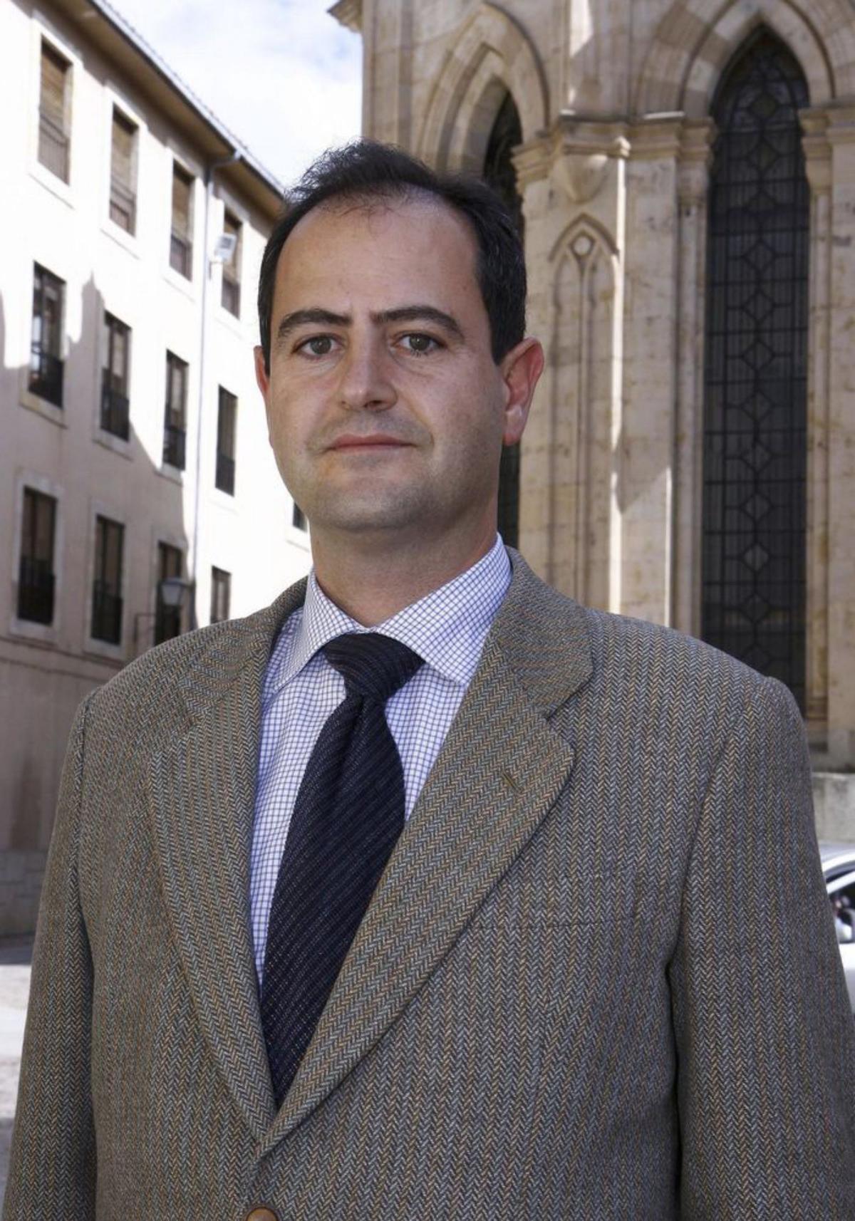 Los cubicularios de Zamora tienen nuevo gobernador, Antonio Dávila - La ...