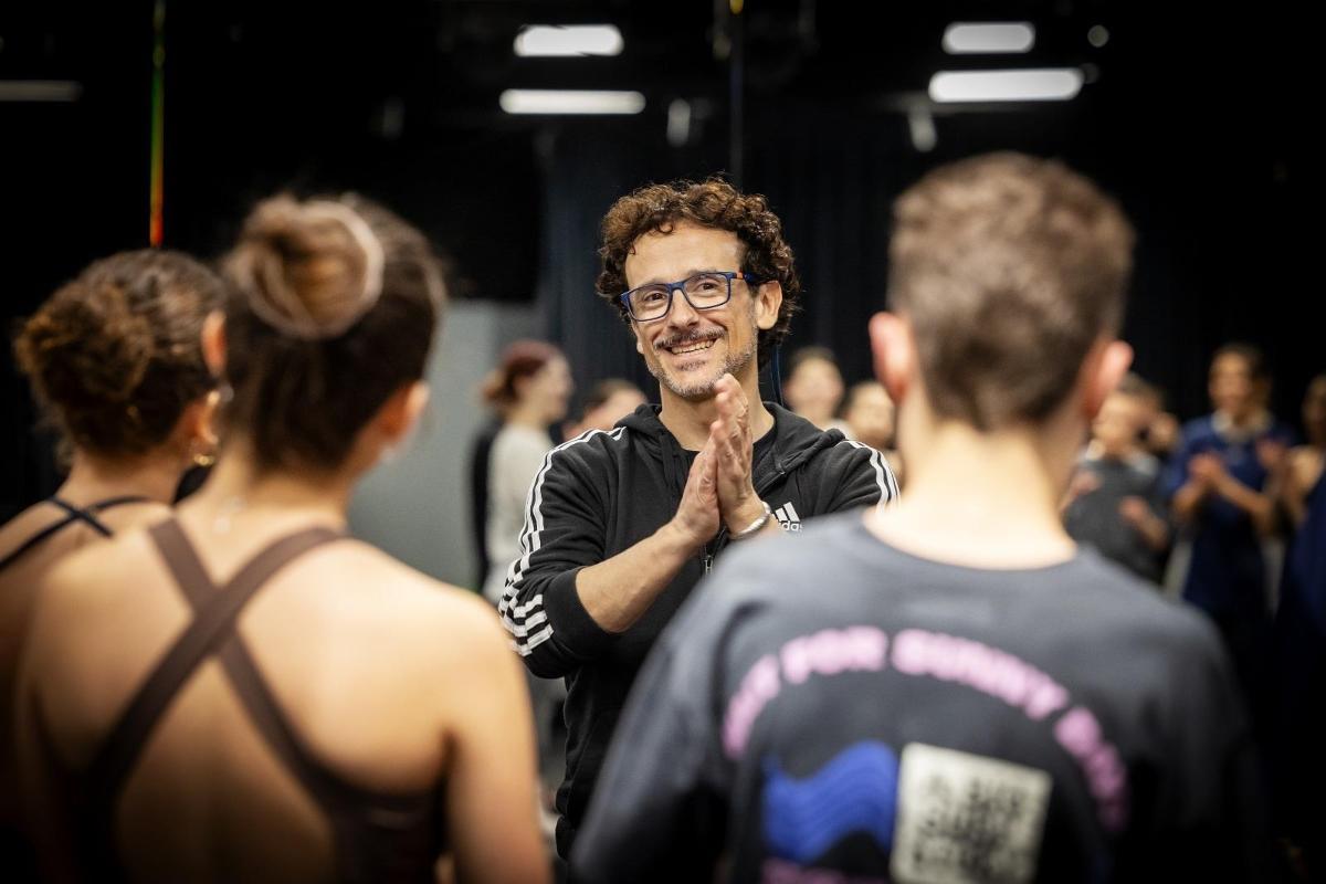 Víctor Ullate Roche: "Estoy deseando subir a mi compañía al escenario ...