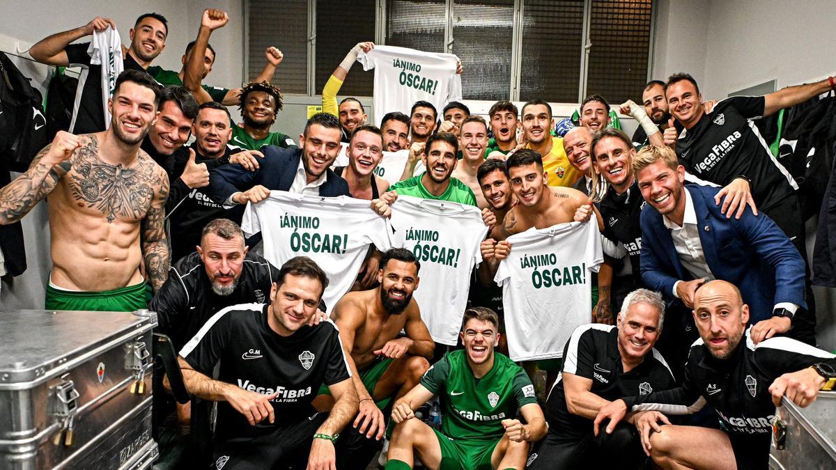Gran recibimiento y dos días de descanso para la plantilla del Elche, a la espera de fichajes y ...