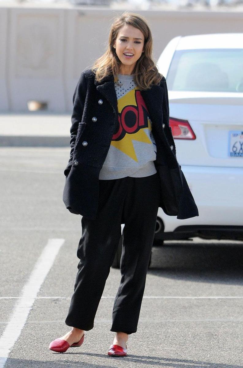 33 looks impecables de Jessica Alba - Woman