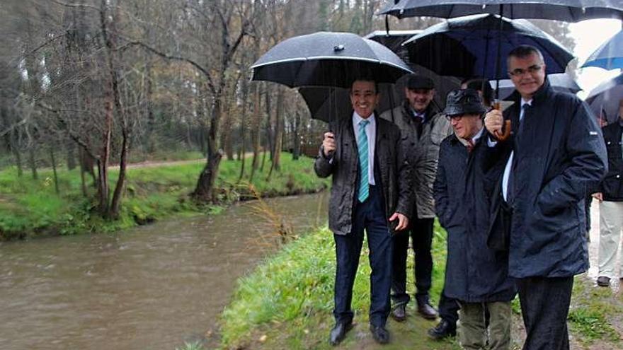 La mejora de las márgenes del río Louro evita que se desborde a su paso ...