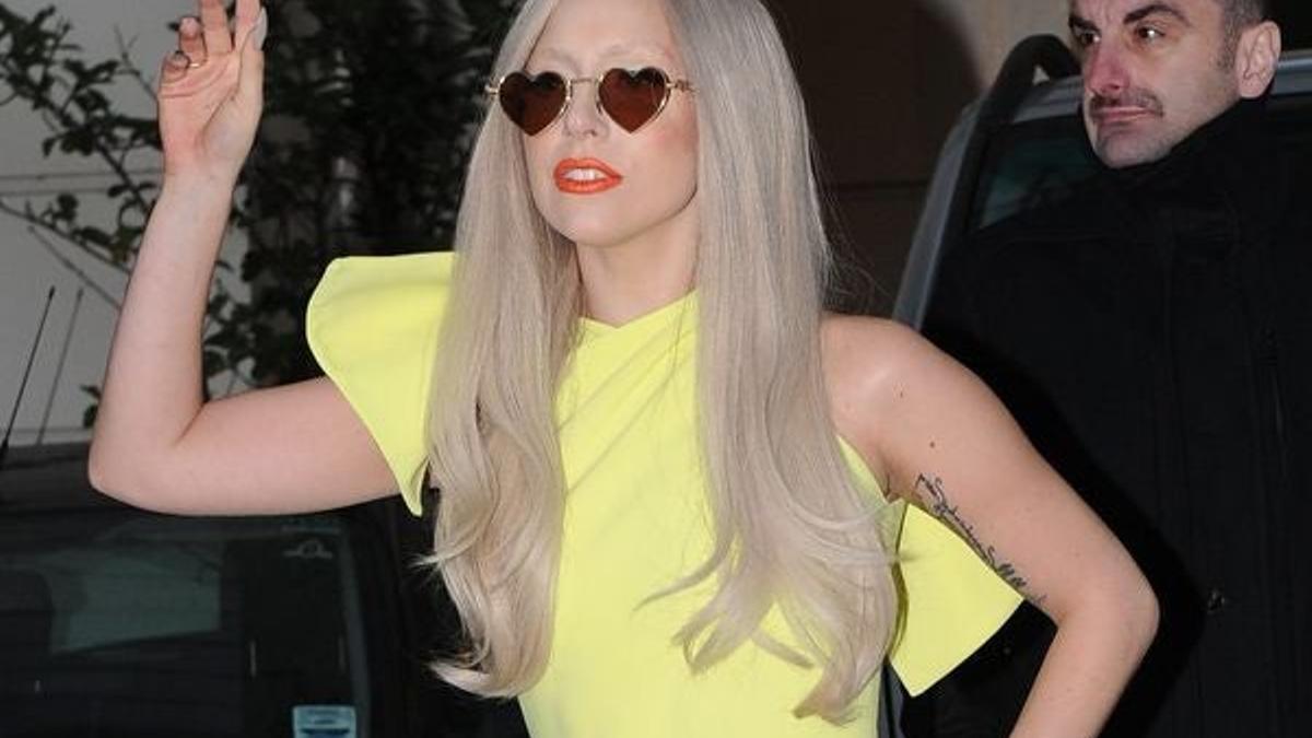 Lady Gaga quiere adoptar 3 niños de la India - Cuore