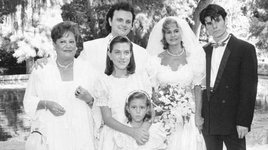 Veintiocho años de procesos y una boda en València