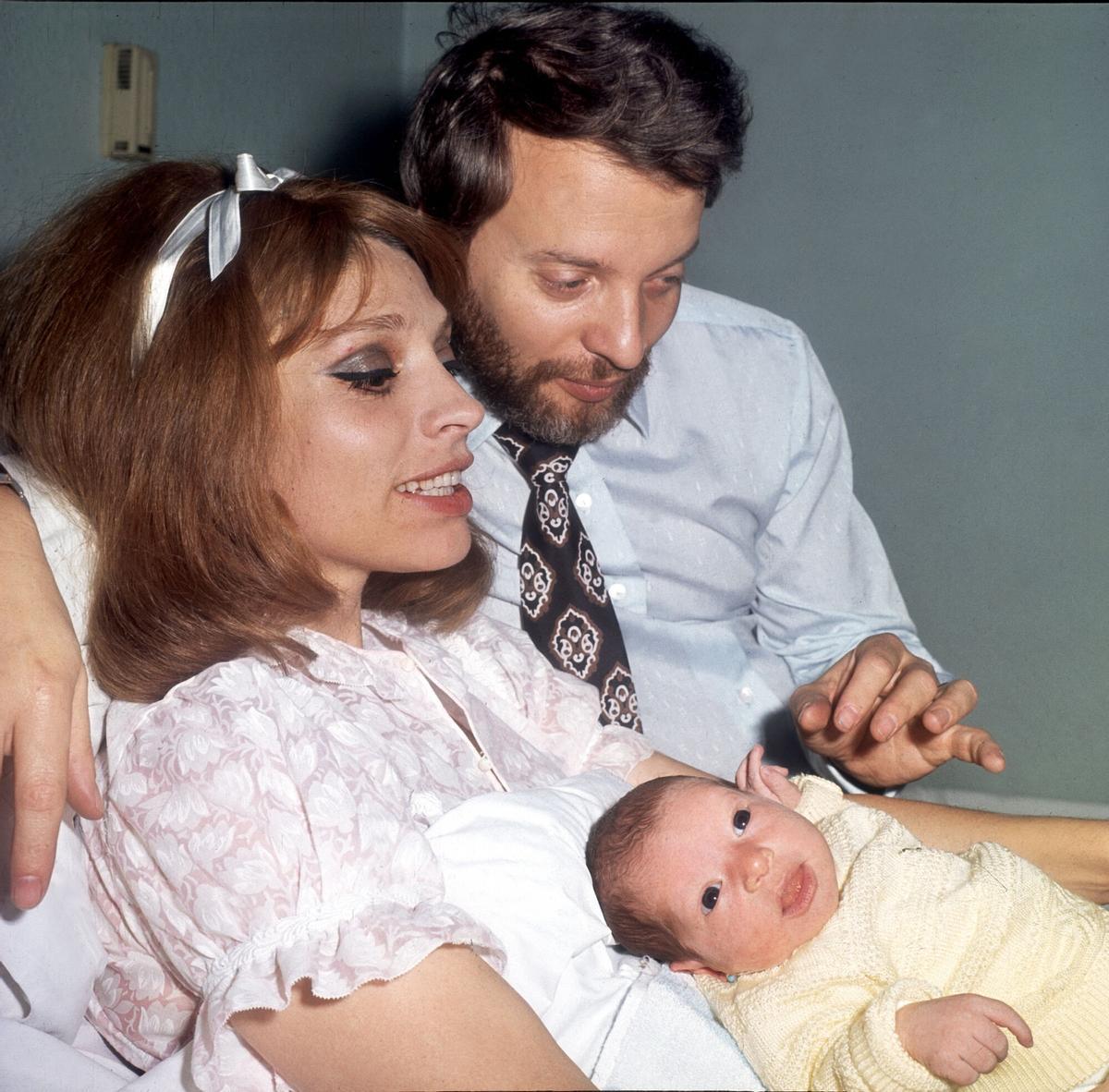 MUERTE ENCARNITA POLO | Muere la cantante Encarnita Polo, conocida por ...