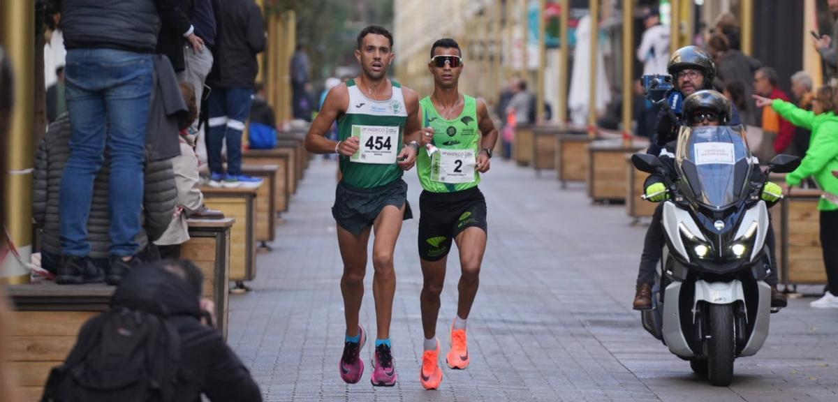 El fondista Mohamed Lansi decide correr con una licencia cordobesa