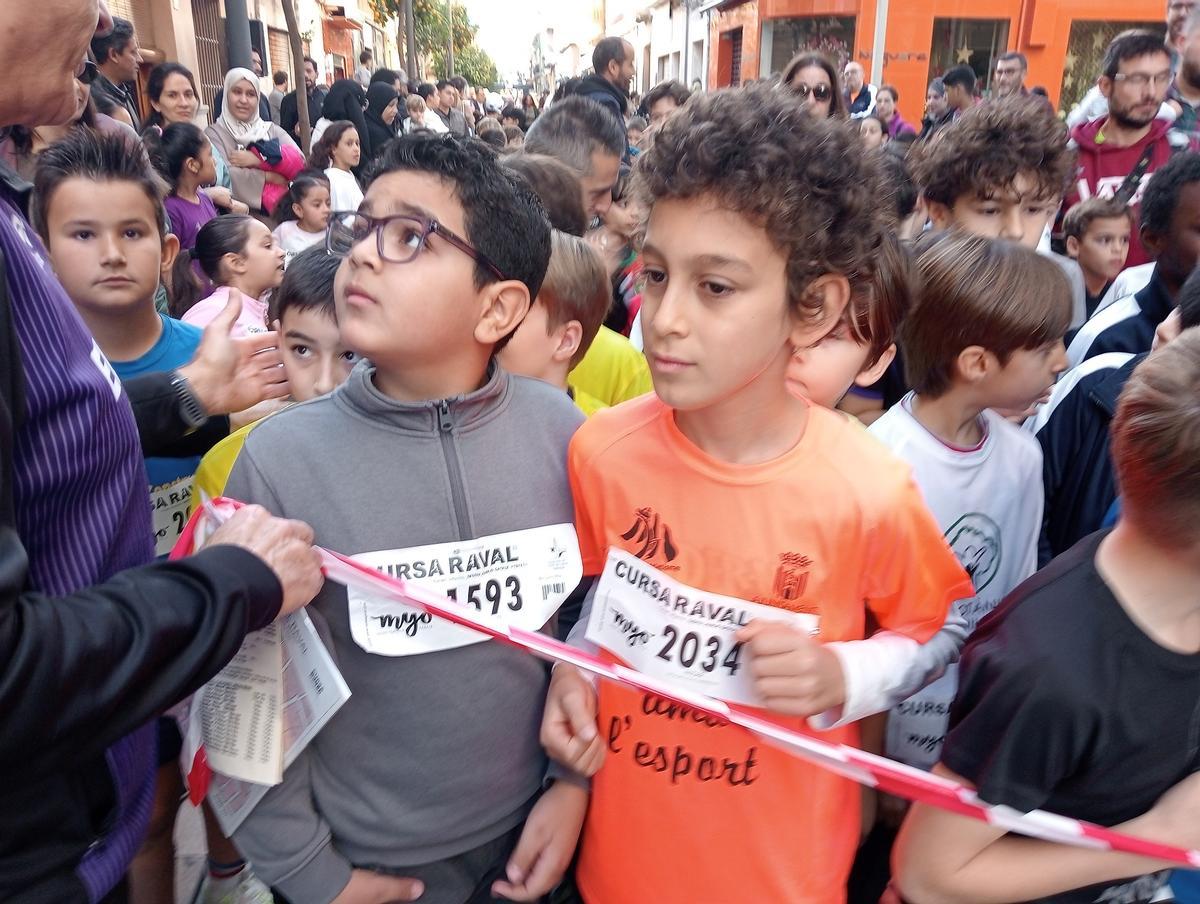 Las mejores imágenes de la XXXI Cursa del Raval de Gandia
