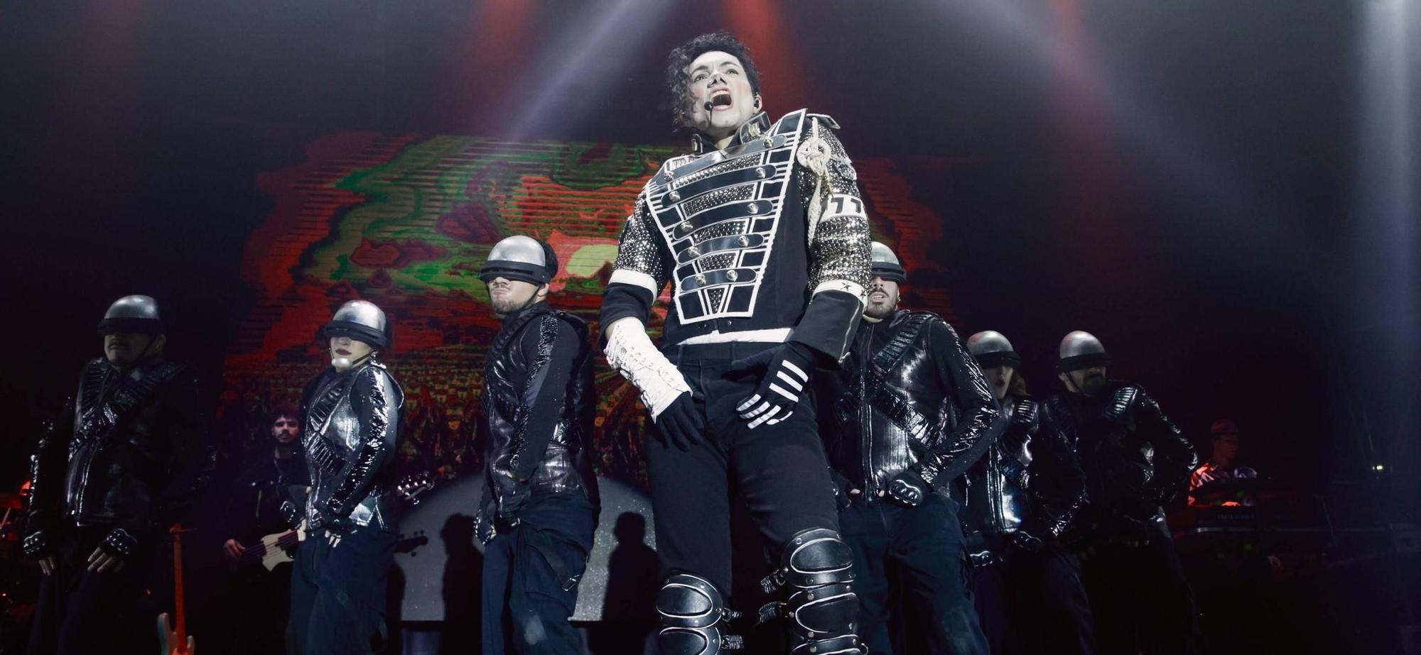 Tributo a Michael Jackson en el Gijón Arena (en imágenes)