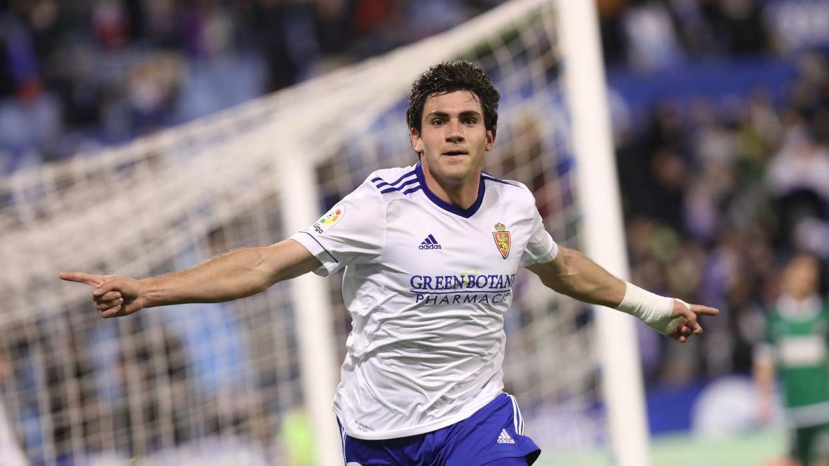 Iván Azón renueva hasta 2025 y el Real Zaragoza retiene a otro de sus ...