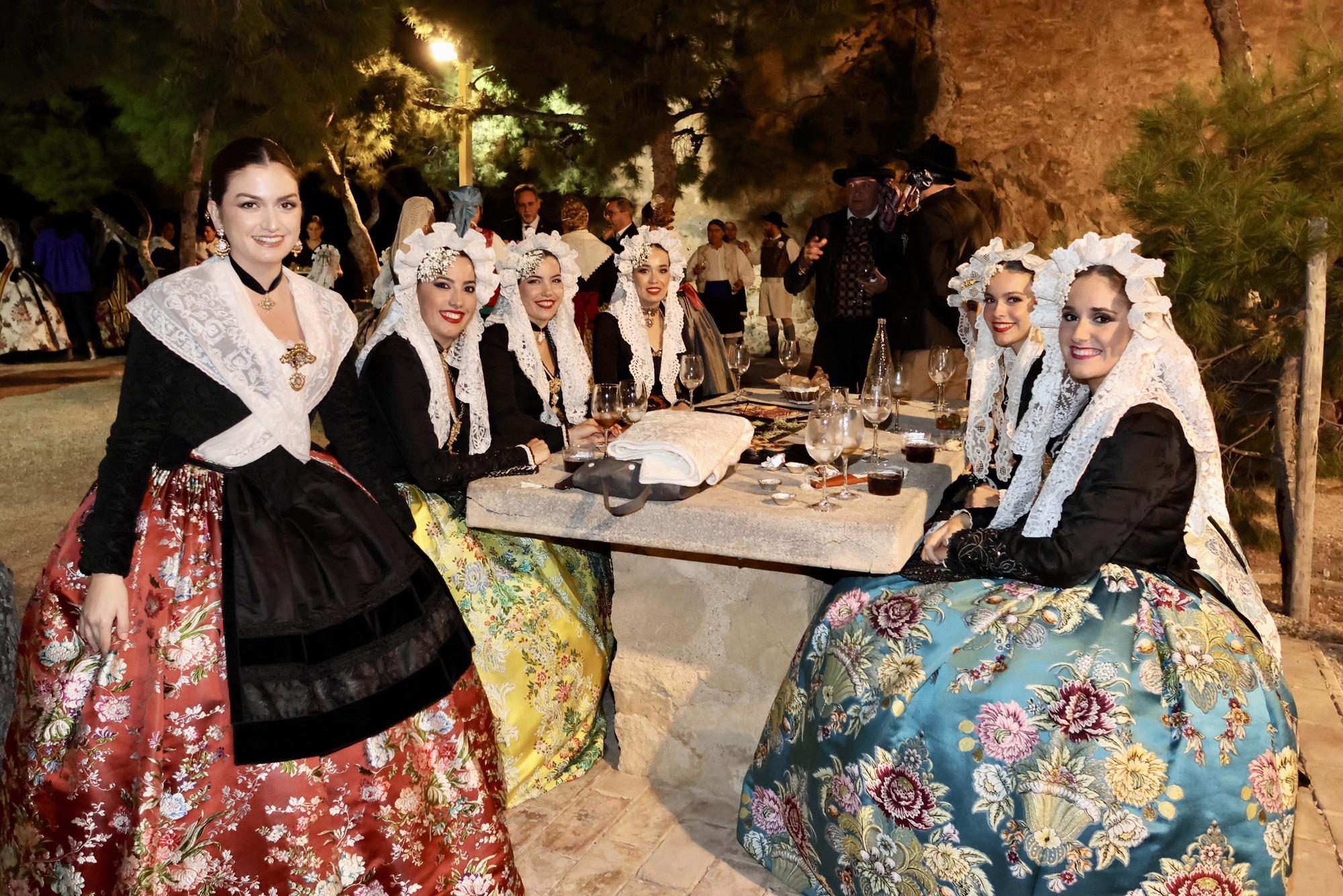 Recepción oficial en el Castillo de las Candidatas a Bellea del Foc 2023