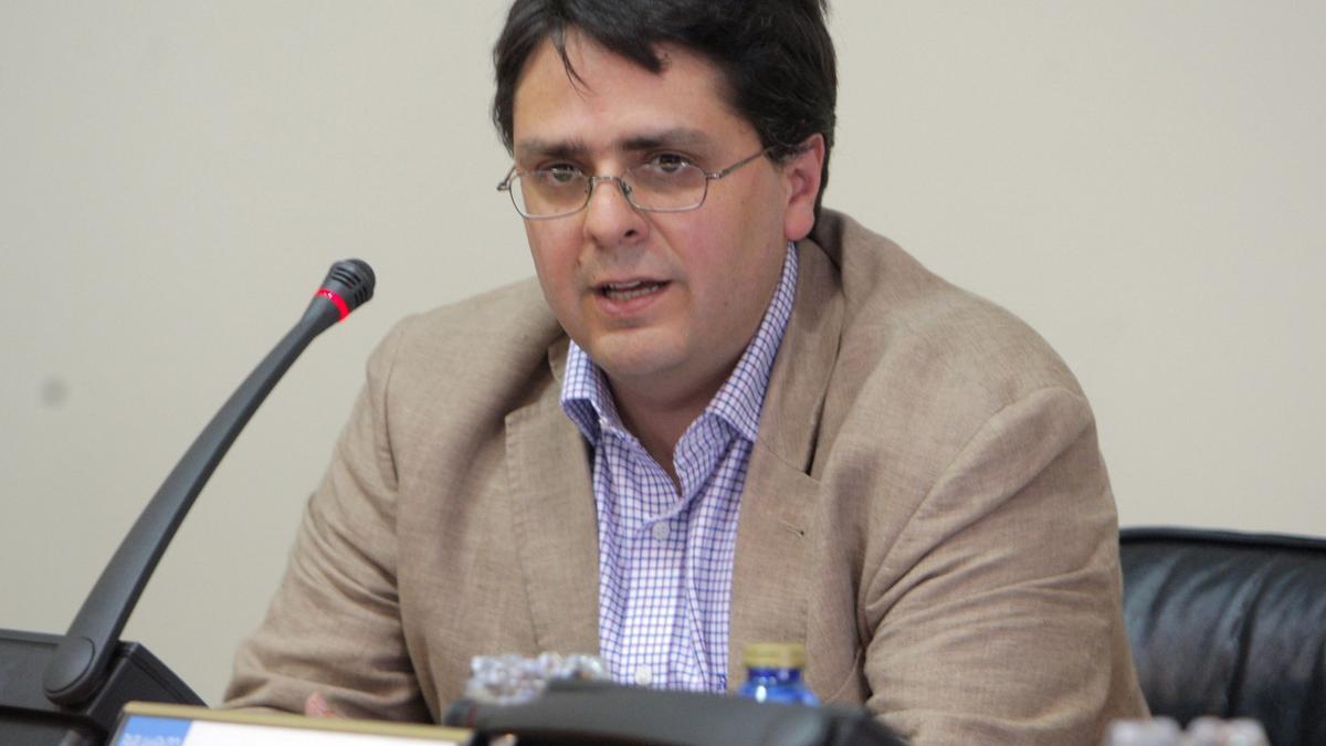 El gerente de Augas de Galicia, Gonzalo Mosqueira, explica la decisión ...