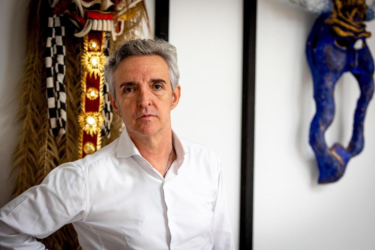 Ramoncín debtuta en el musical