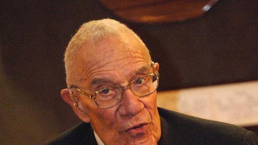 Robert Solow: "El liberalismo puro en el sector financiero siempre ha ...