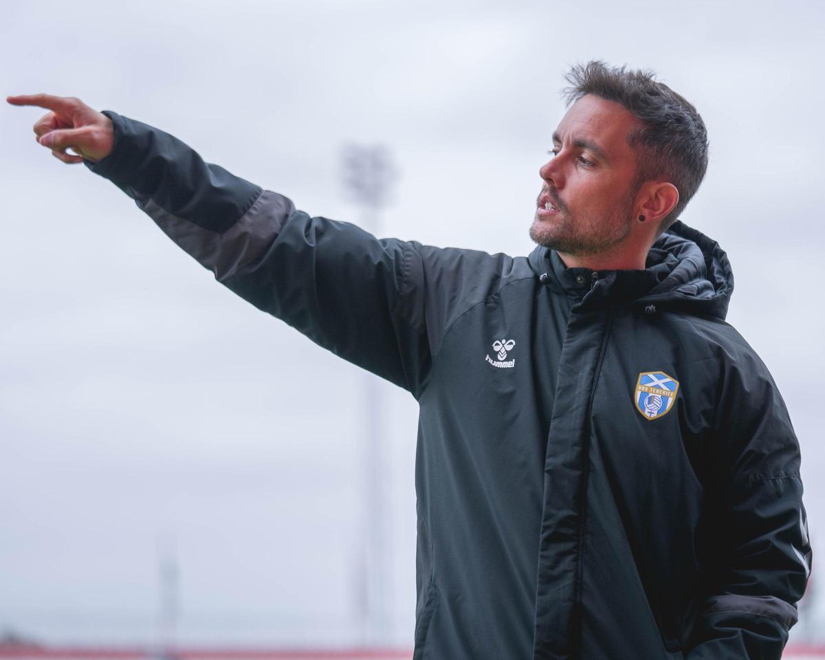 UD TENERIFE: Eder Maestre: «La victoria en Sevilla refuerza nuestra ...