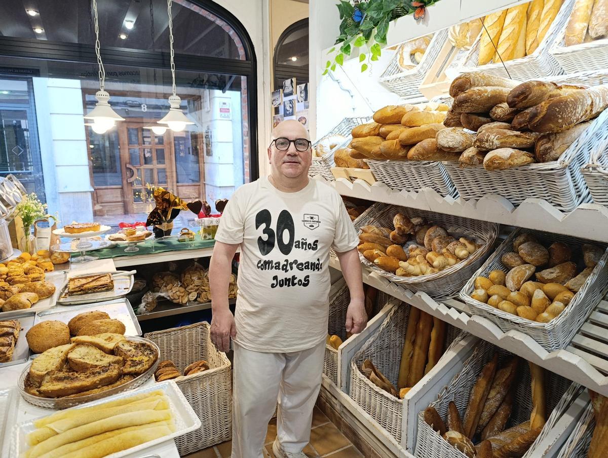 Luis Alonso, más de tres décadas haciendo pan para los polesos: "Me ...