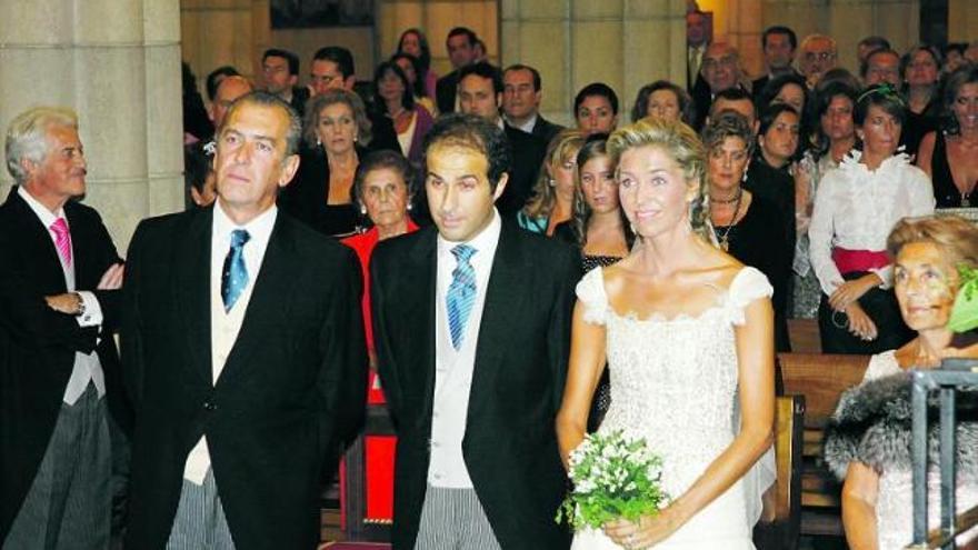 Isabel Landa Riera y Luis Fernández Goñi contraen matrimonio en San Pedro