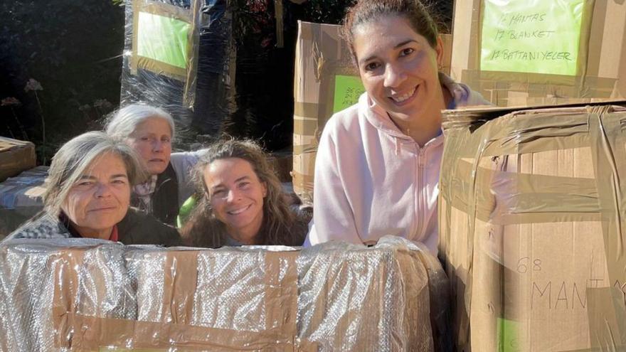 Una familia gijonesa envía a Turquía 800 prendas de abrigo tras una ...