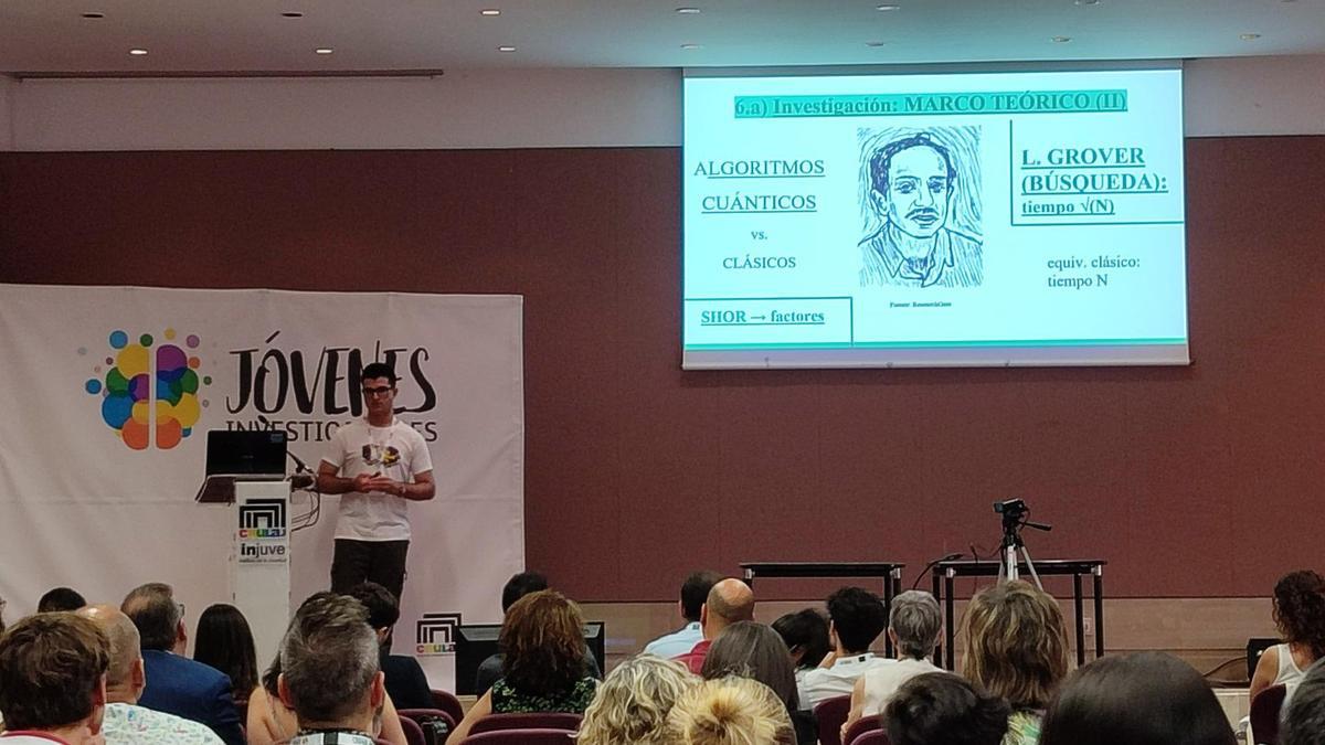 Nicolás Rodríguez, de Coria, y su pasión por los algoritmos cuánticos