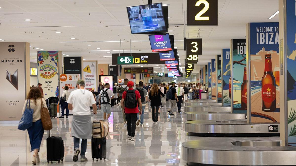 El aeropuerto inicia el año con un aumento del 3,3% en el número de ...