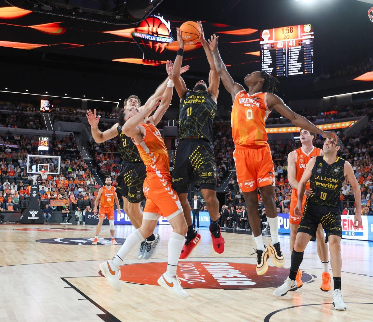Valencia Basket convierte el Roig Arena en un fortín