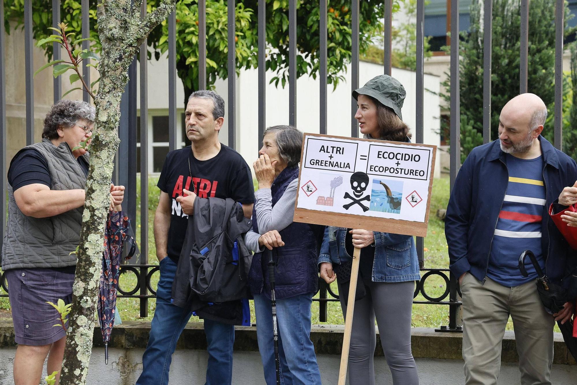 FOTOS ALTRI NON SANTIAGO | Multitudinaria protesta contra la ...