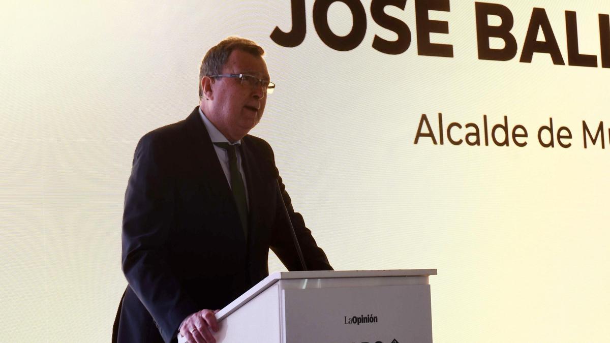 La trayectoria del alcalde de Murcia, José Ballesta, en imágenes - La ...