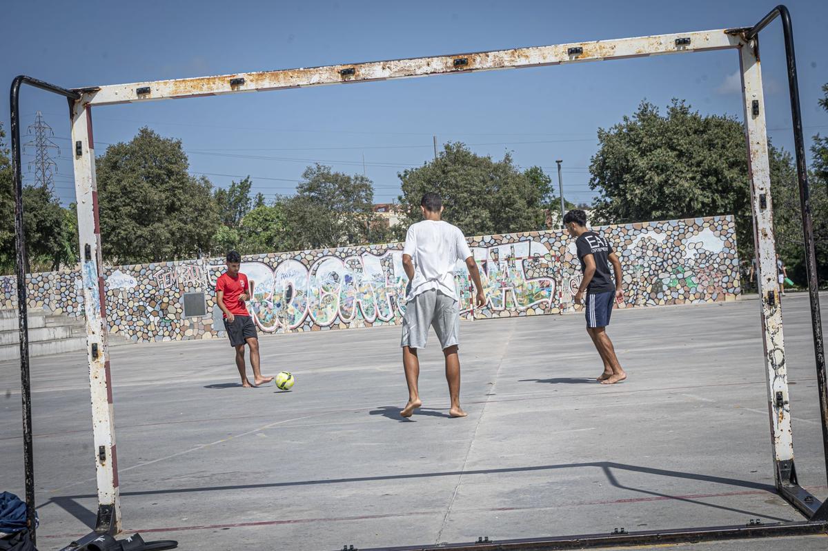 BARRIO ROCAFONDA LAMINE | Rocafonda, el barrio que vio crecer a Yamal ...
