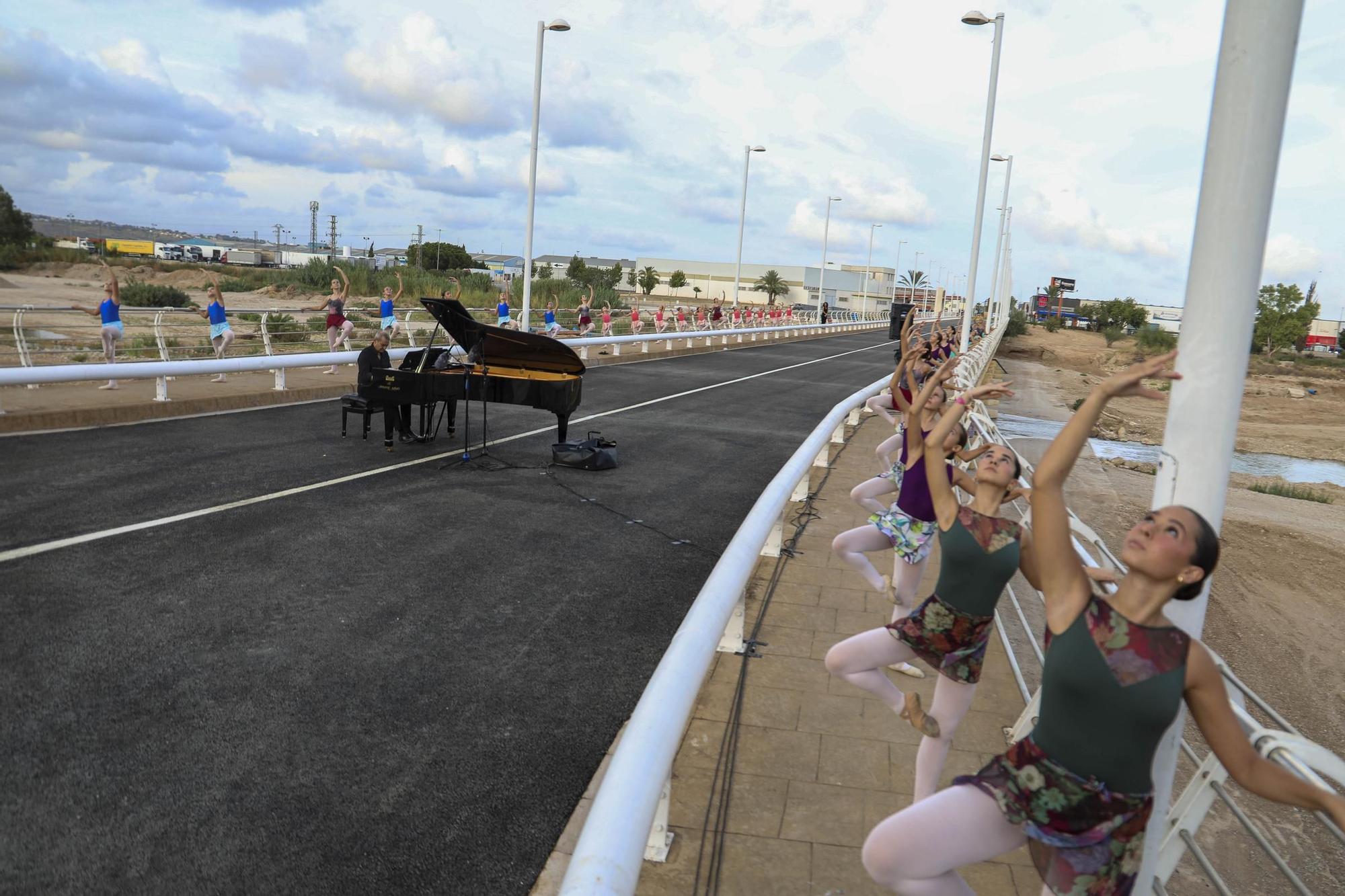 El puente que derribó el Magro reabre en Carlet como emblema de la ...