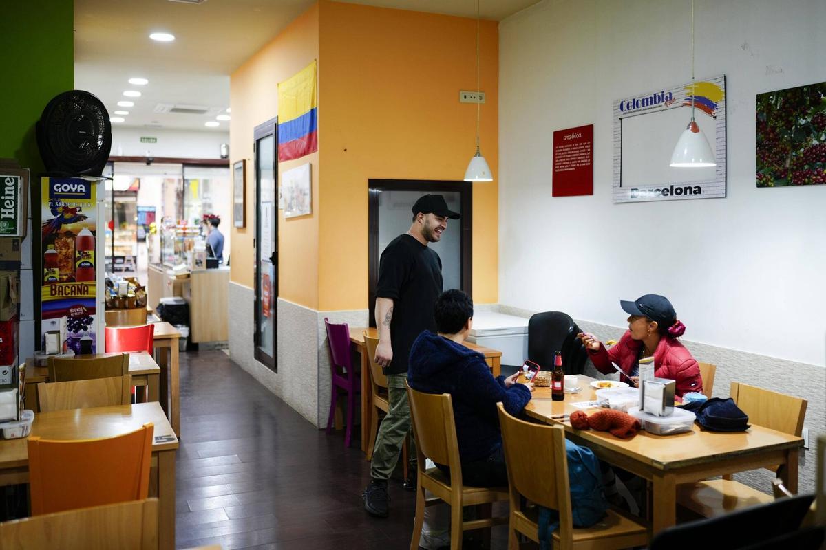 La nueva Barcelona latina: el 52% de los empadronados nacidos en el ...