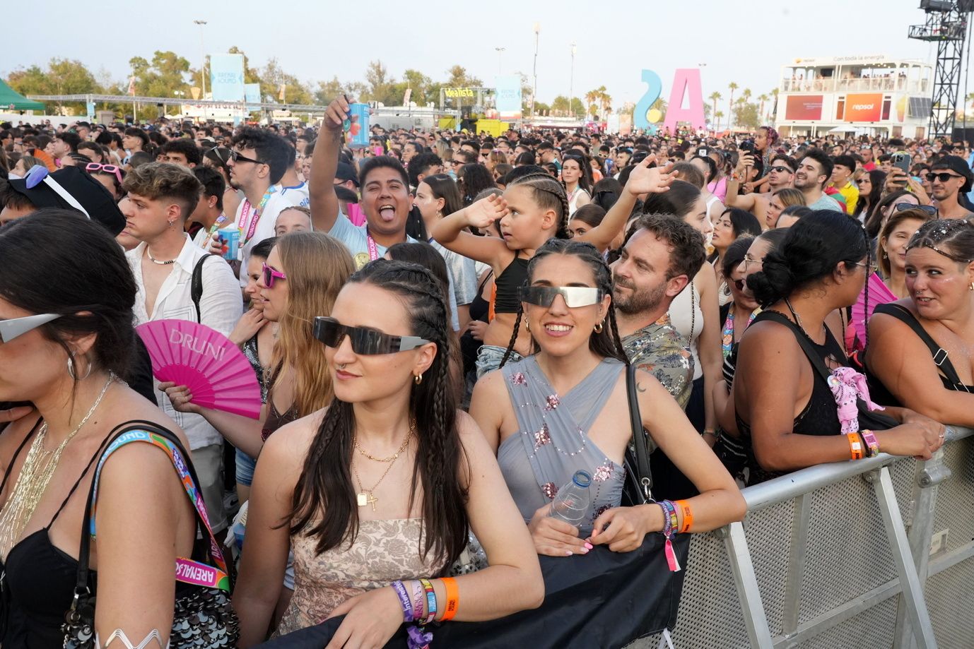 Macrogalería con las imágenes de la última jornada del Arenal Sound ...