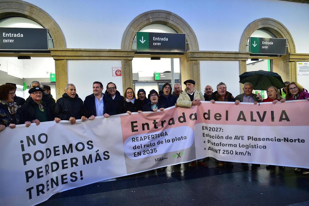SIN TREN ALVIA EN PLASENCIA: 987 días de exclusión ferroviaria