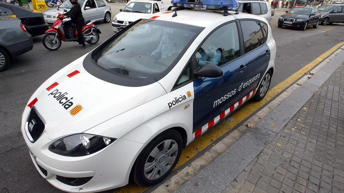 Detienen a un mosso por traficar con cocaína en L¿Hospitalet