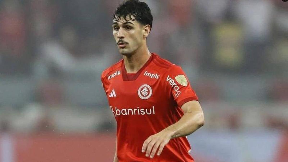 El Betis cierra el fichaje de Cardoso