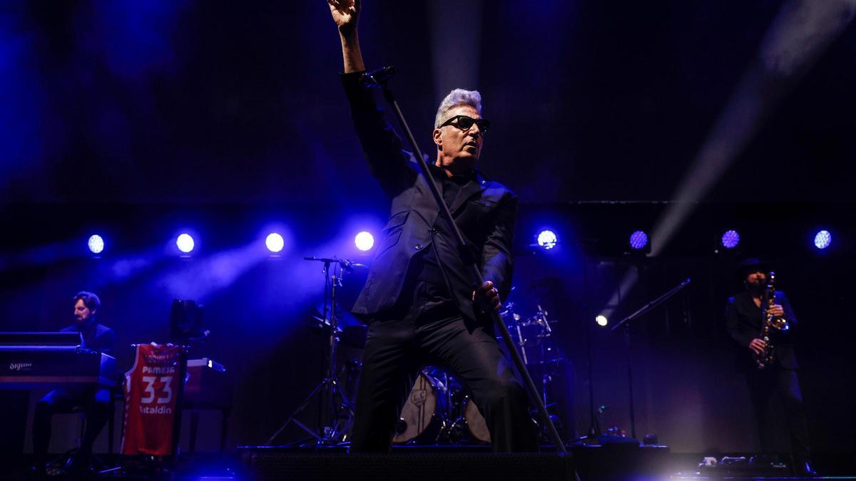 CONCIERTO LOQUILLO VALENCIA | Loquillo lleva el rock clásico al Roig ...