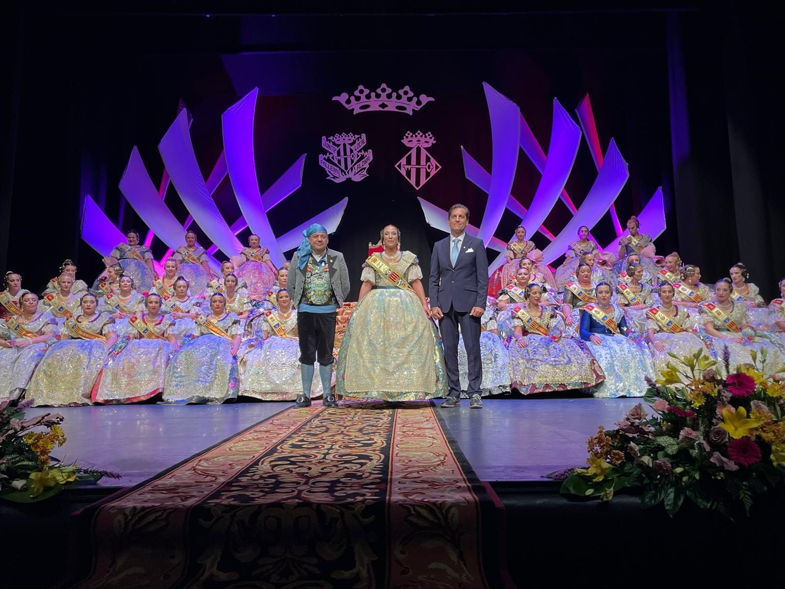 Las mejores imágenes de la presentación de la Fallera Mayor de Alzira