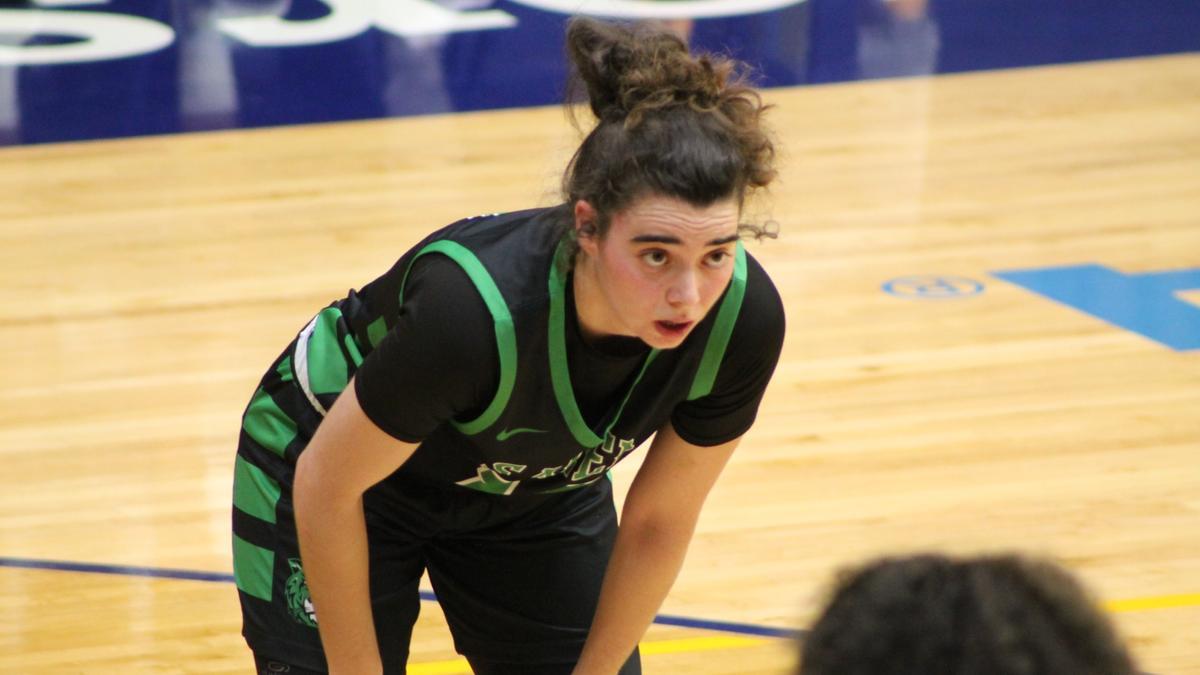 Nerea Arambarri llega al Mariscos Antón Cortegada