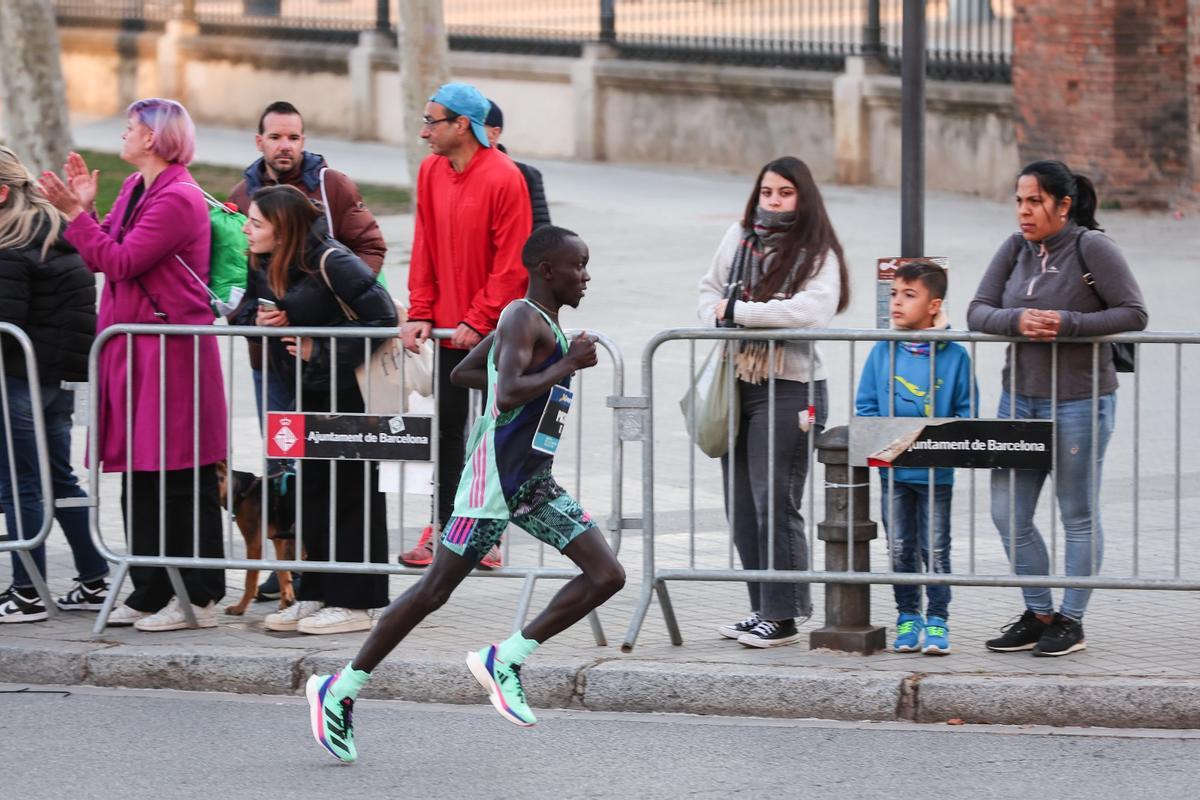 Las mejores imágenes de la eDreams Mitja Marató Barcelona