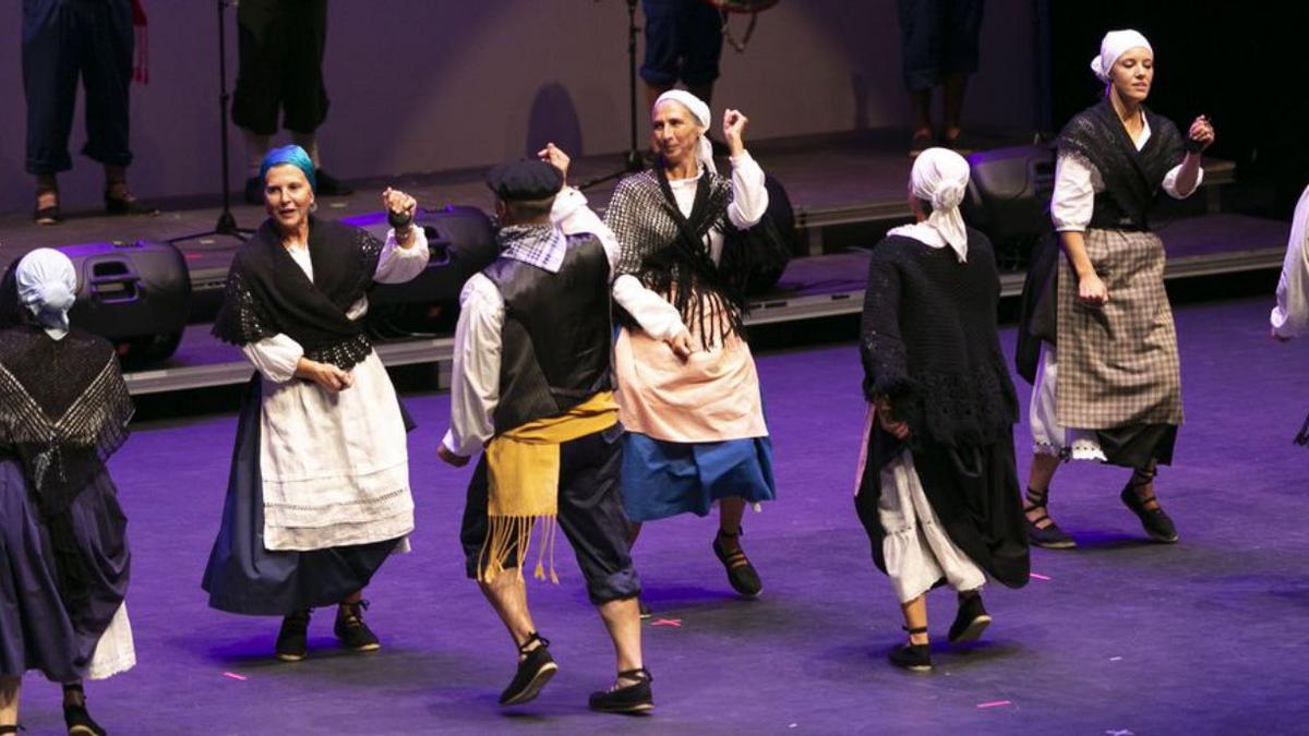 El XL Festival de música y danza concluye con ovación - La Nueva España