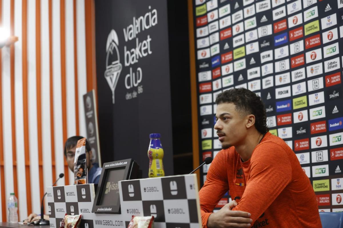 Radebaugh: "Si queremos ganar al ALBA, debemos jugar como equipo"