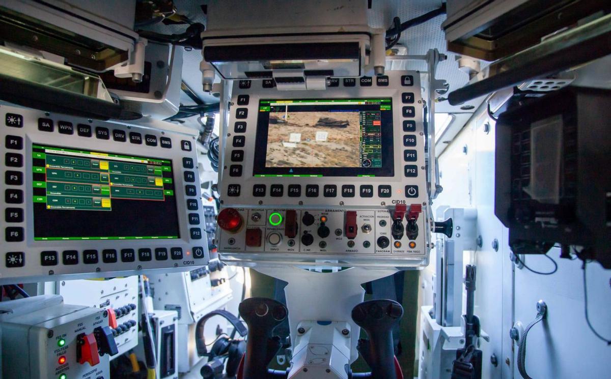 Puesta de largo ante la OTAN del "cerebro" del 8x8 de Trubia
