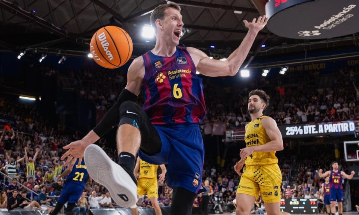 Baloncesto | Vesely, profesionalidad con mayúsculas hasta el último segundo