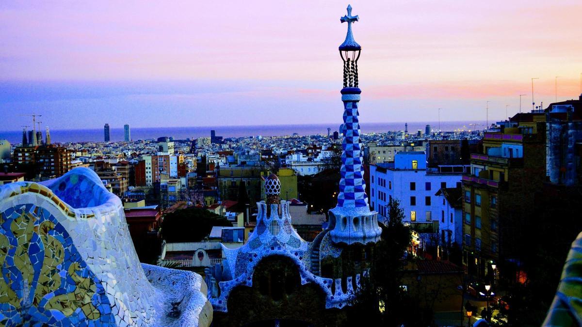 El Park Güell volverá a ser un espacio ciudadano por una noche con una ...