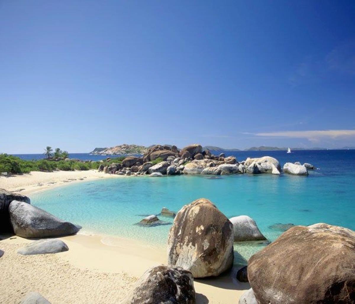 Escóndete en The Baths en las Islas Vírgenes Británicas - Viajar