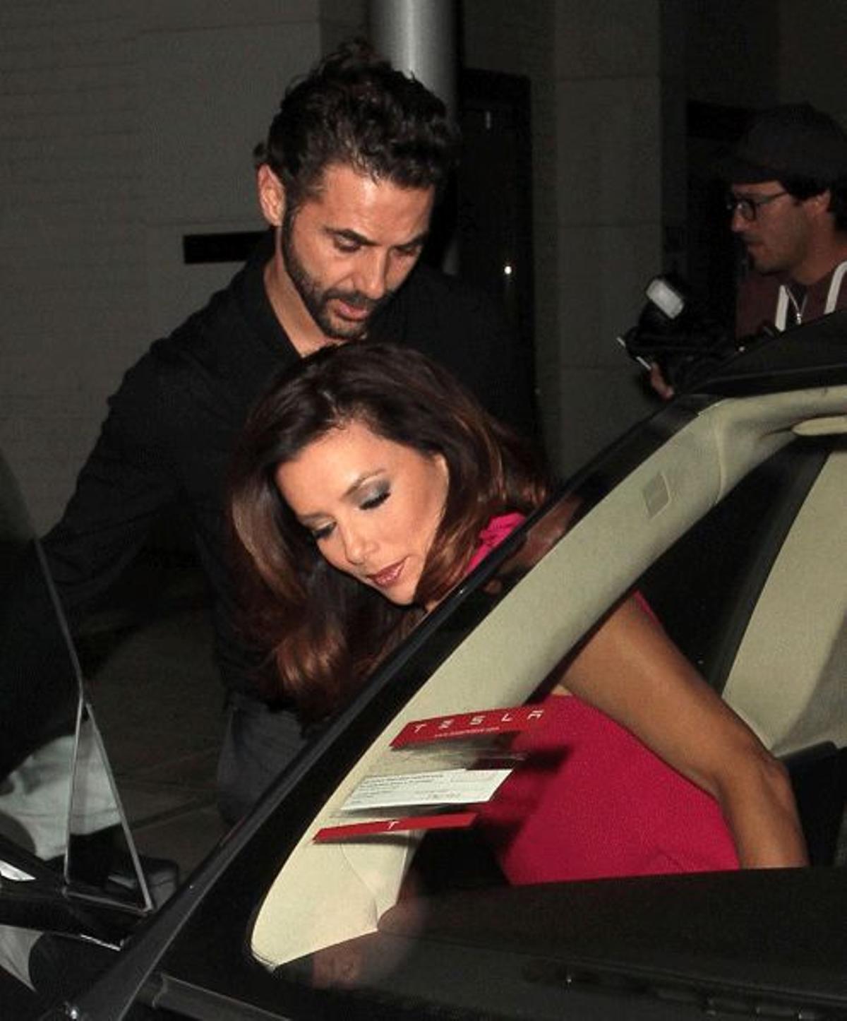 Eva Longoria sale a cenar con su novio - Cuore
