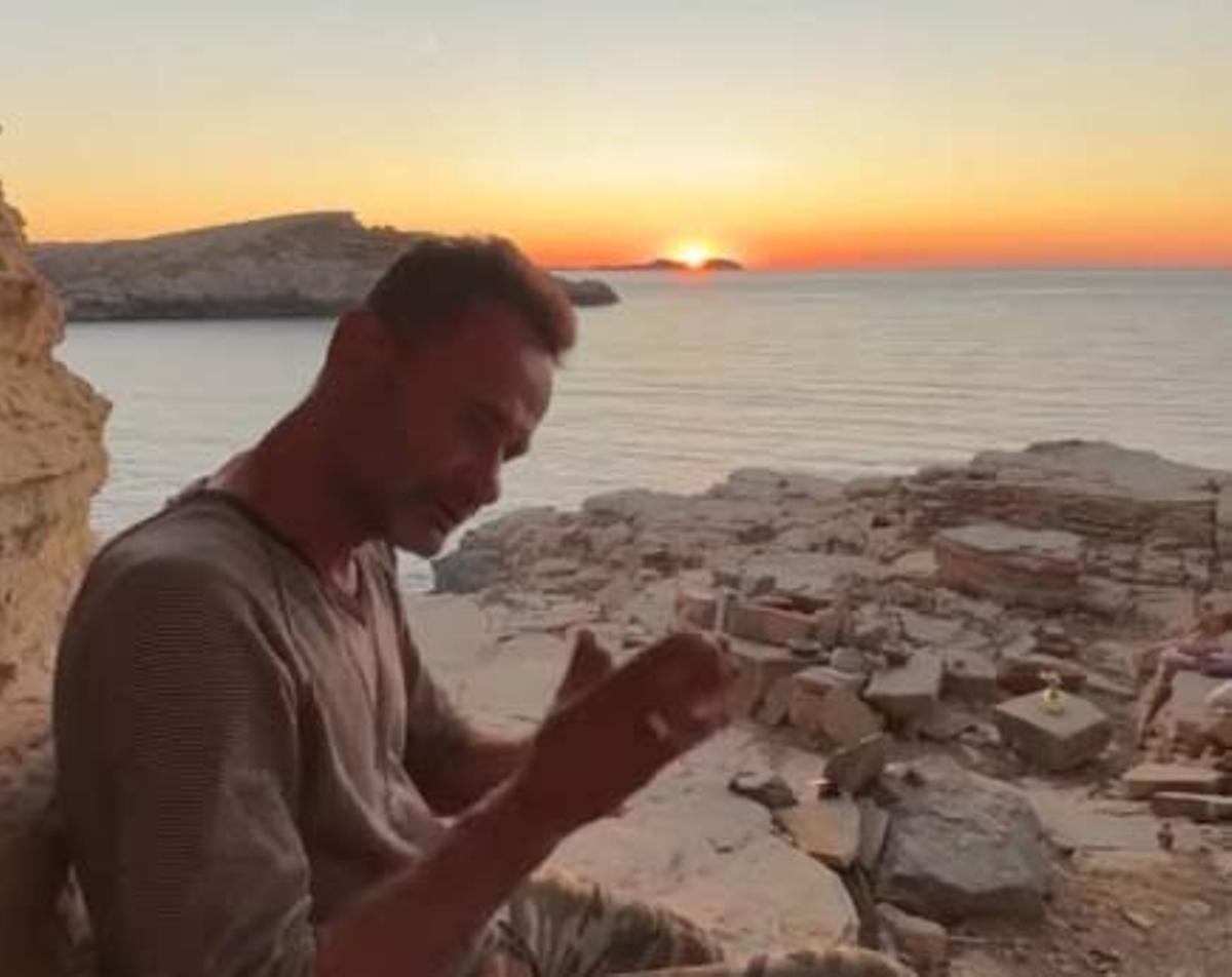 El ex dj Álex se marcha de su cueva en Ibiza tras 13 años: "Mi espíritu ...