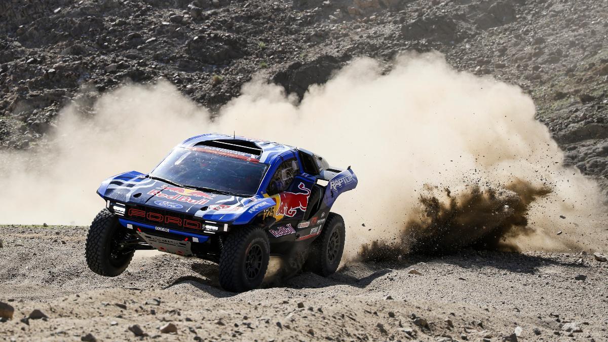RALLY DAKAR | Gana De Mévius y Sainz salva los 'muebles' en un día ...