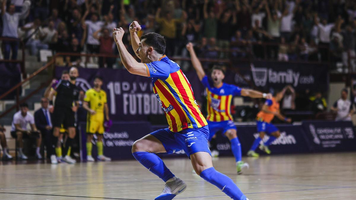 FÚTBOL SALA: Victoria del Servigroup Peníscola y empate del Alzira FS