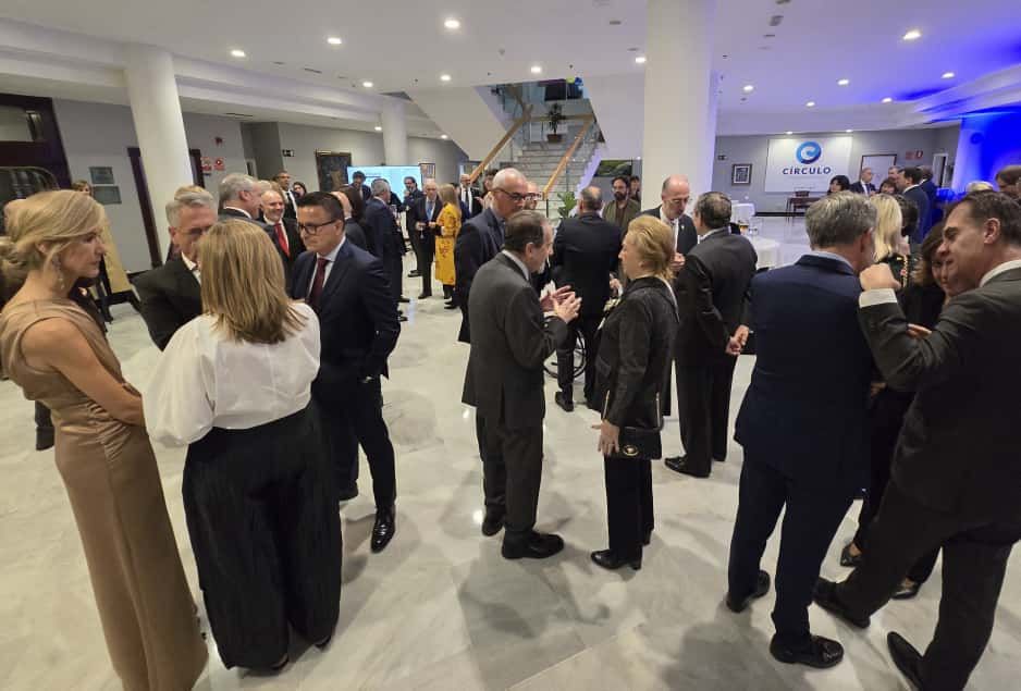 Javier Moll recibe la Medalla de Oro del Círculo de Empresarios de Galicia