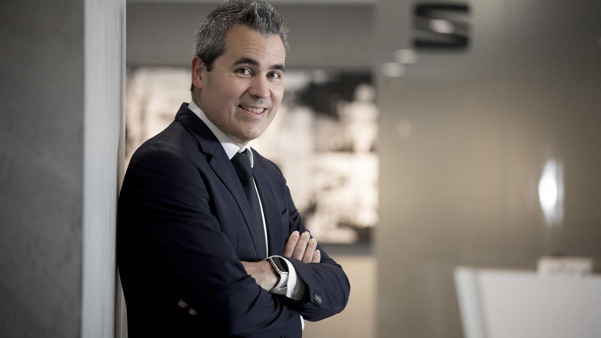 El Grupo Renault nombra a Josep María Recasens director de estrategia ...